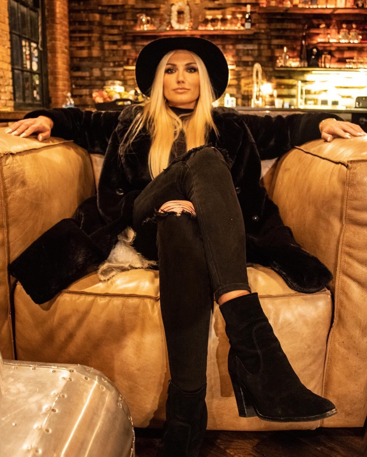 Brooke Hogan Height: The Truth Behind Her Stature - Biographical Dictionary